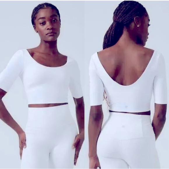 Athleta | Tops | So Classic Athleta Exhilarate Crop Bra Built In So ...